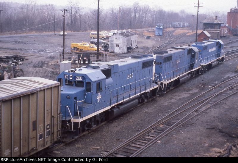 200-203-206(GP38-2s)